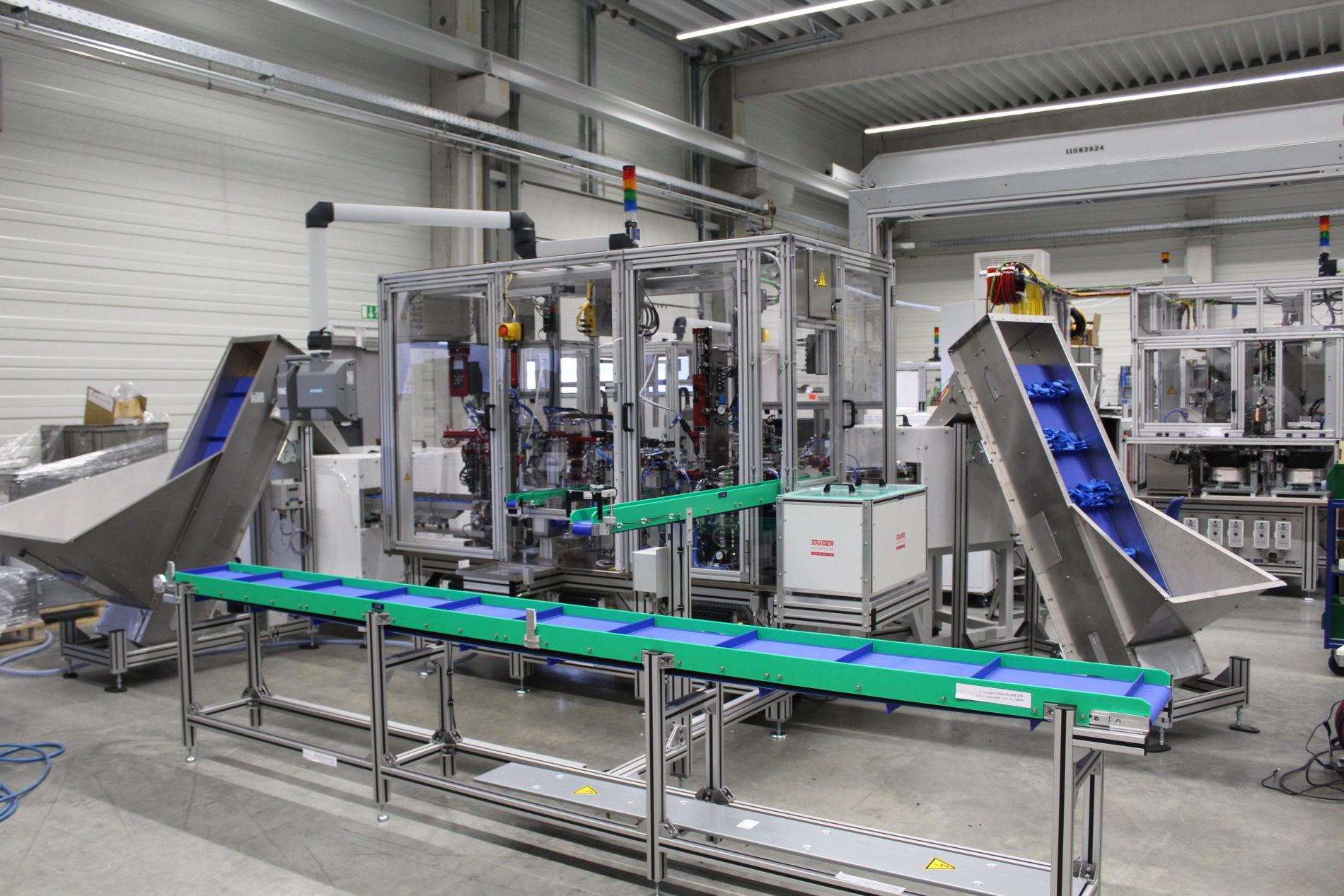 Montageanlage für Steckdosen – EVB Automation GmbH